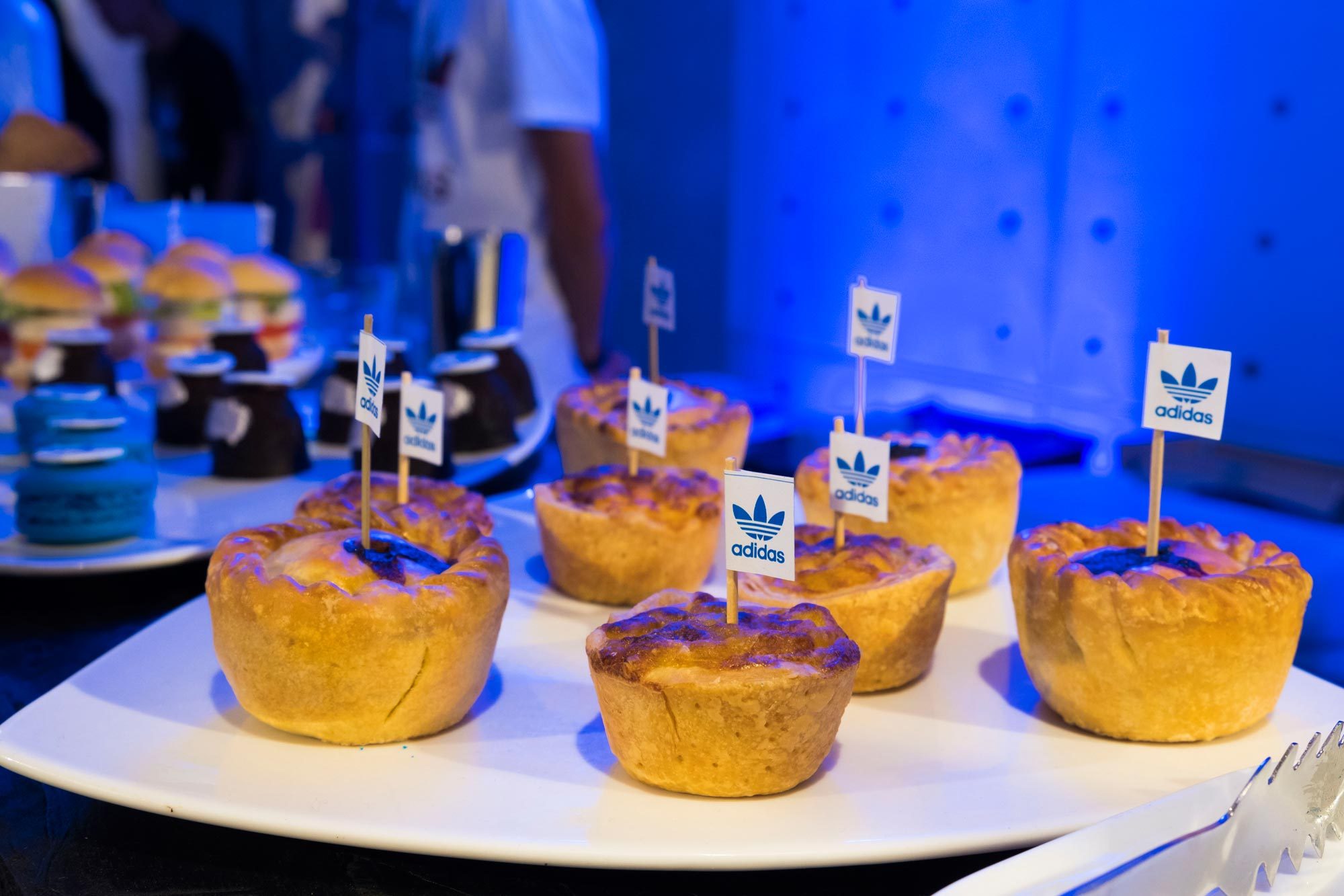 起點直擊 / adidas Originals 全新忠孝經典門市 開幕一覽及現場鞋履捕捉 - KEEDAN.COM