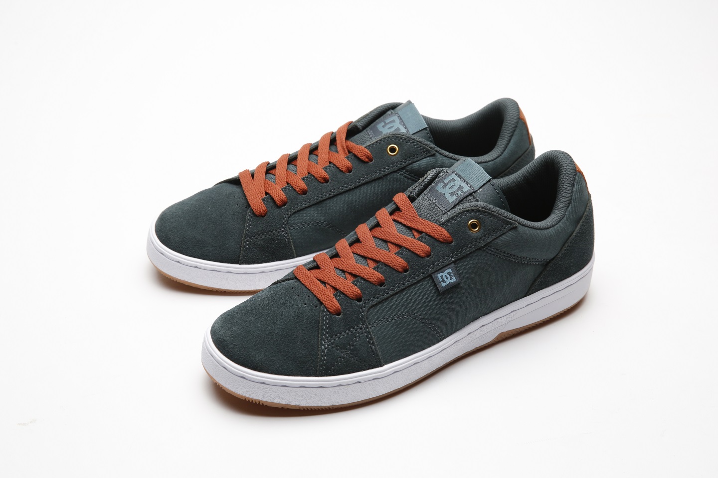 夢想再創 / DC ASTOR 系列 領你踏入築夢之旅 DANNY WAY 傳奇鞋款復刻 - KEEDAN.COM