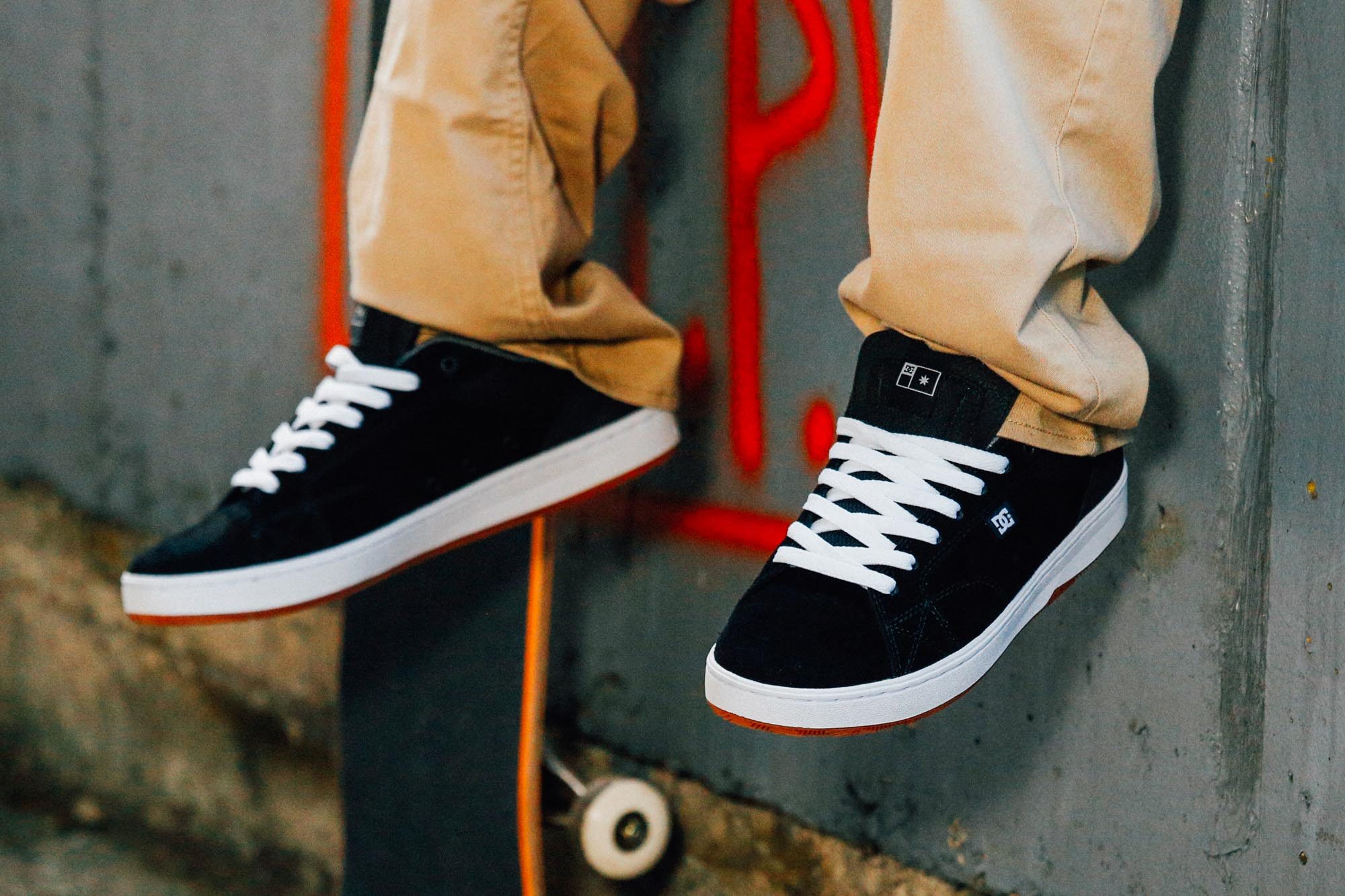 夢想再創 / DC ASTOR 系列 領你踏入築夢之旅 DANNY WAY 傳奇鞋款復刻 - KEEDAN.COM