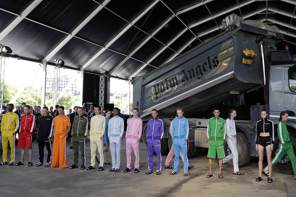 Skater 攝影集衍生而出之服裝品牌 Palm Angels 18 春夏秀場焦點 - KEEDAN.COM