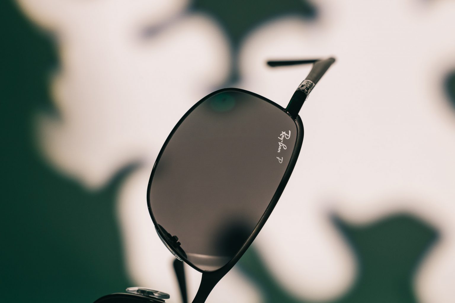 起點道具 / Ray-Ban Chromance 鏡片 原來這個世界真的好美 - KEEDAN.COM