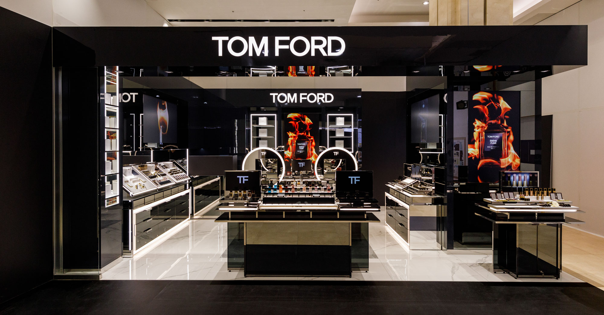 TOM FORD BEAUTY 進駐漢神巨蛋 讓人有如登上紐約時裝週 T 台的超模 - KEEDAN.COM