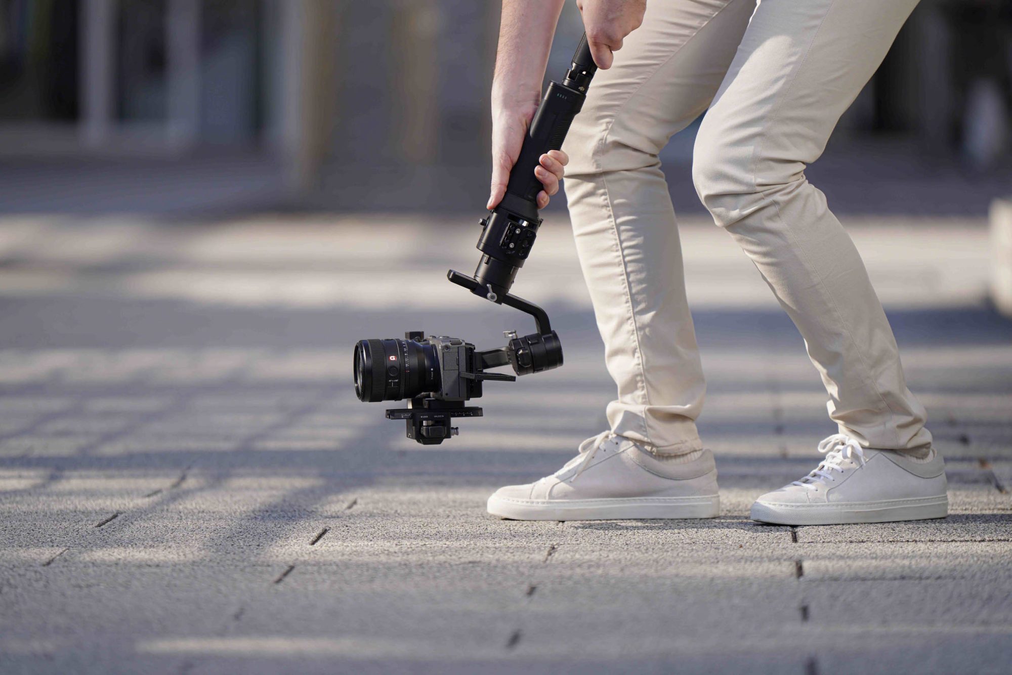 Sony 玩家的日常、人像攝影的兩大利器，Sony 50mm F1.4、20-70mm F4 G 鏡頭發布 - KEEDAN.COM