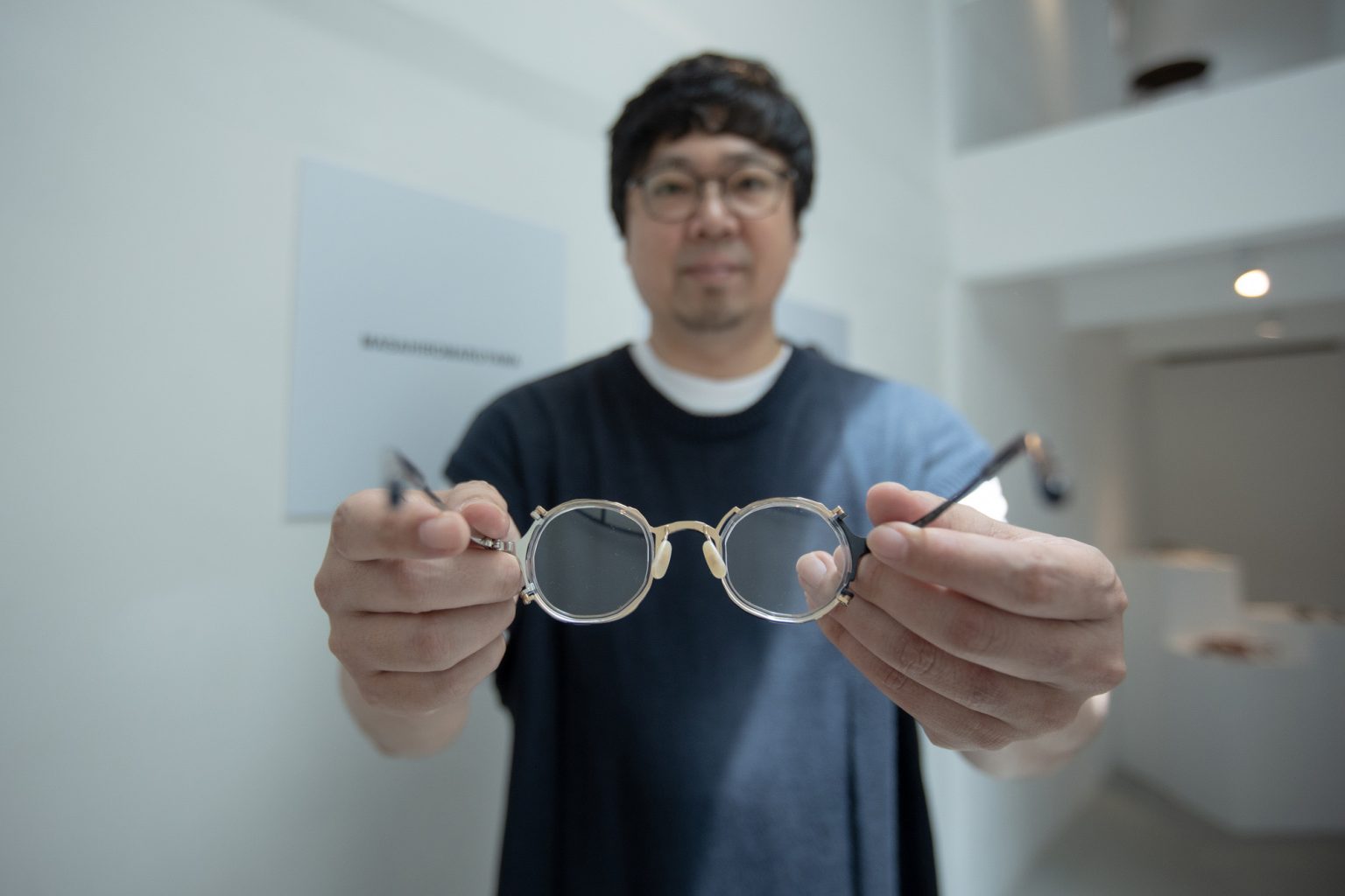 「我想讓每位配戴我作品的人成為獨特的存在」/ 丸山正宏特別對談 - KEEDAN.COM