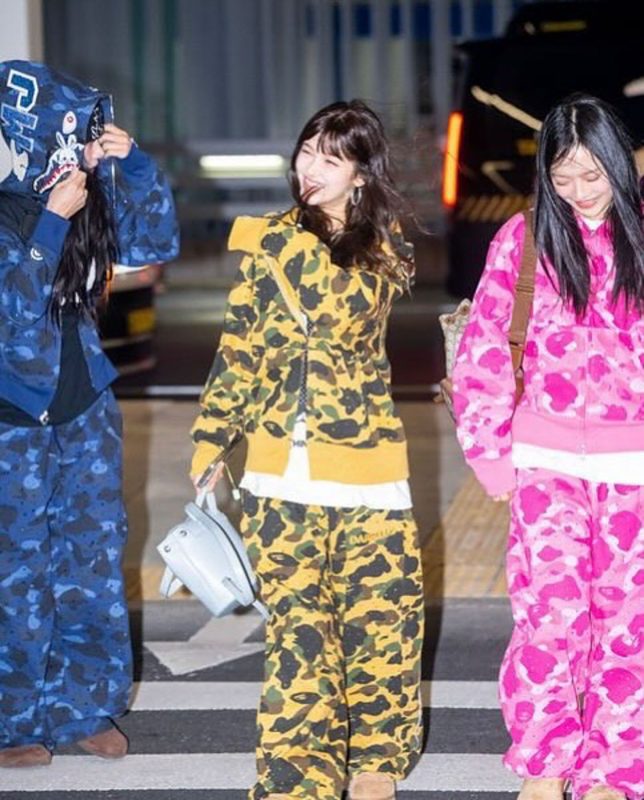 NewJeans 參加 2024 AAA，身穿 BAPE® 訂製套裝是出自他之手 - KEEDAN.COM