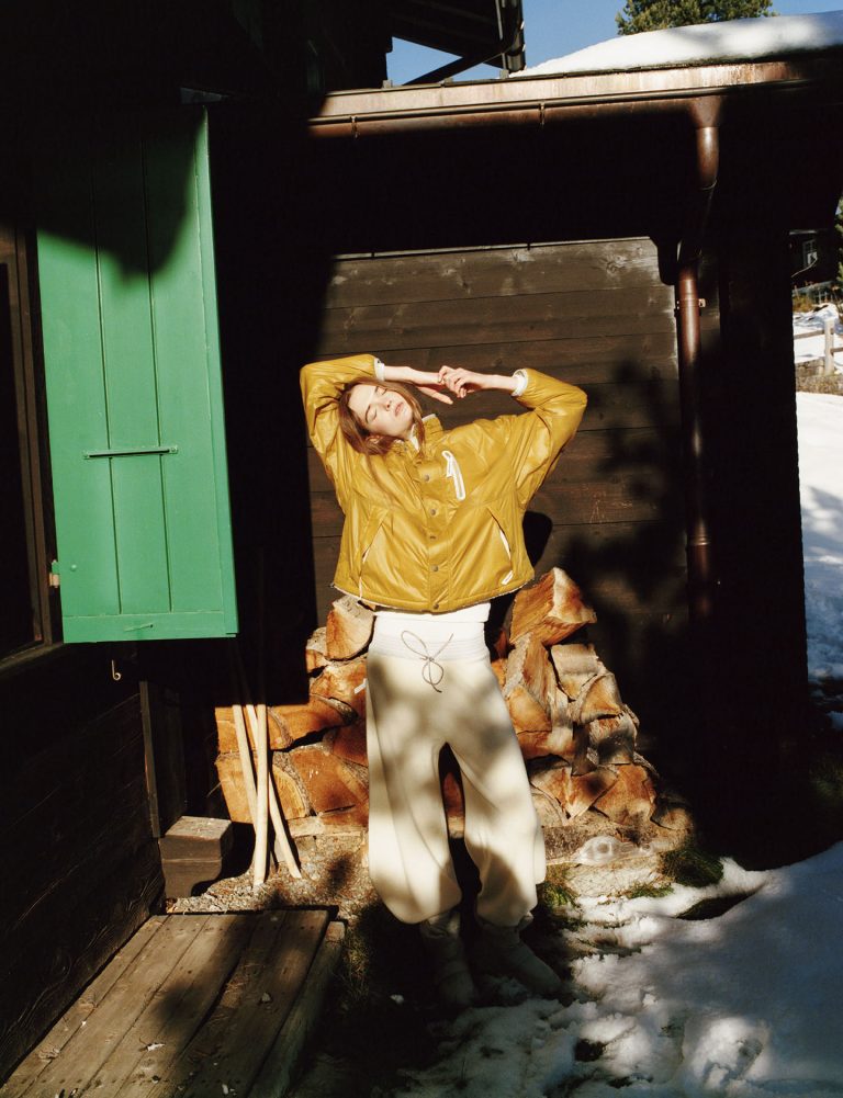 ZARA 首度聯手日本知名戶外品牌 and wander / 編輯推薦這五件 - KEEDAN.COM