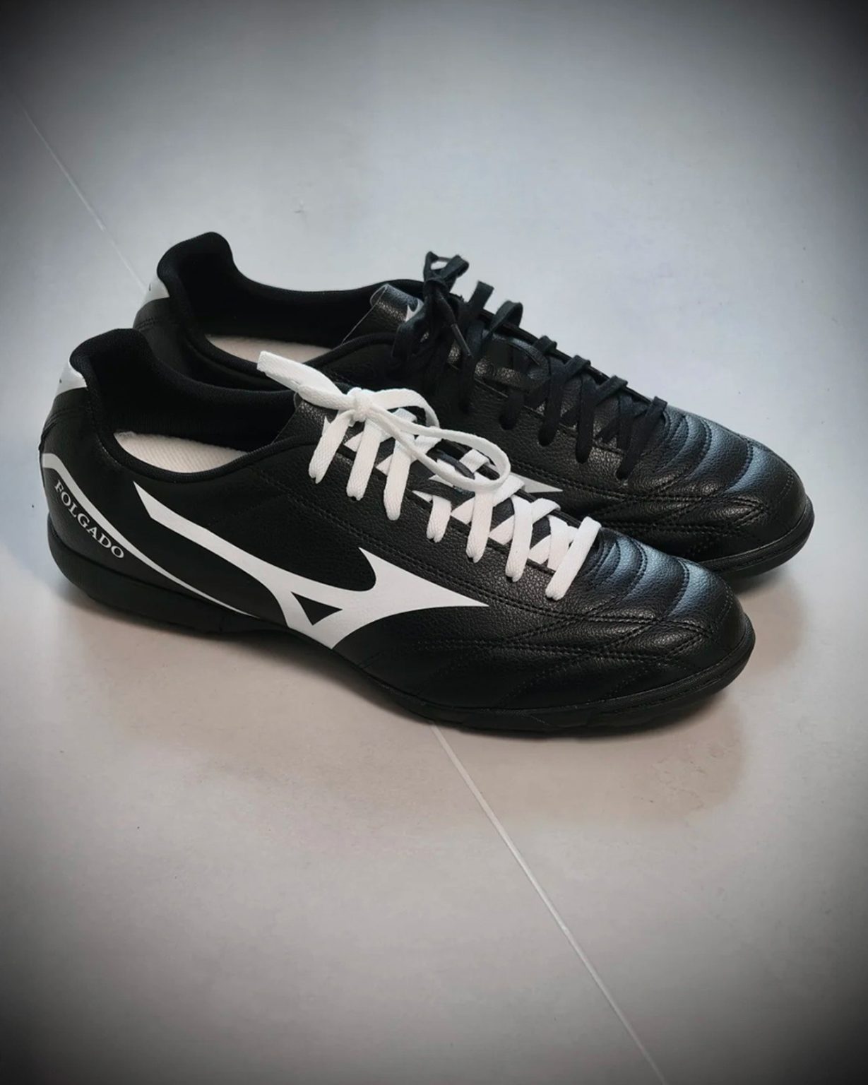 LV、Nike 聯手帶動薄底鞋革命：細數今年最夯六款日常足球鞋 - KEEDAN.COM