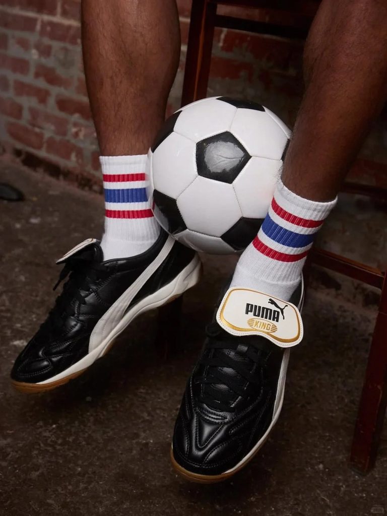 LV、Nike 聯手帶動薄底鞋革命：細數今年最夯六款日常足球鞋 - KEEDAN.COM