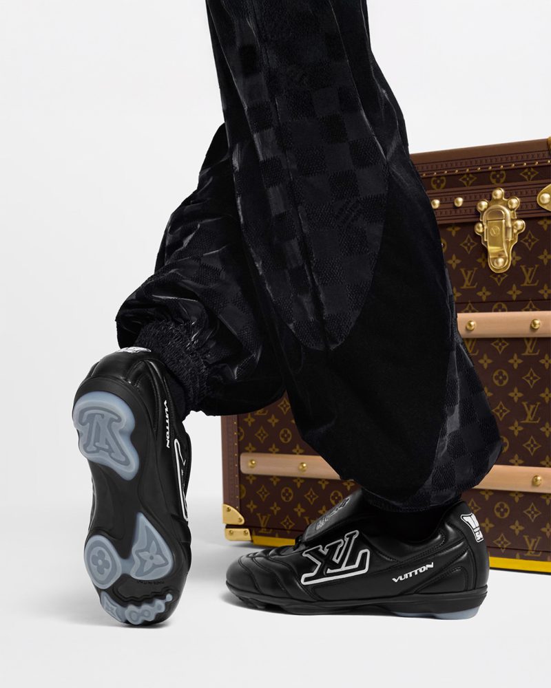 LV、Nike 聯手帶動薄底鞋革命：細數今年最夯六款日常足球鞋 - KEEDAN.COM