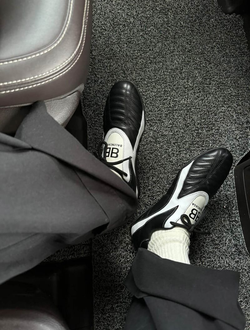 LV、Nike 聯手帶動薄底鞋革命：細數今年最夯六款日常足球鞋 - KEEDAN.COM